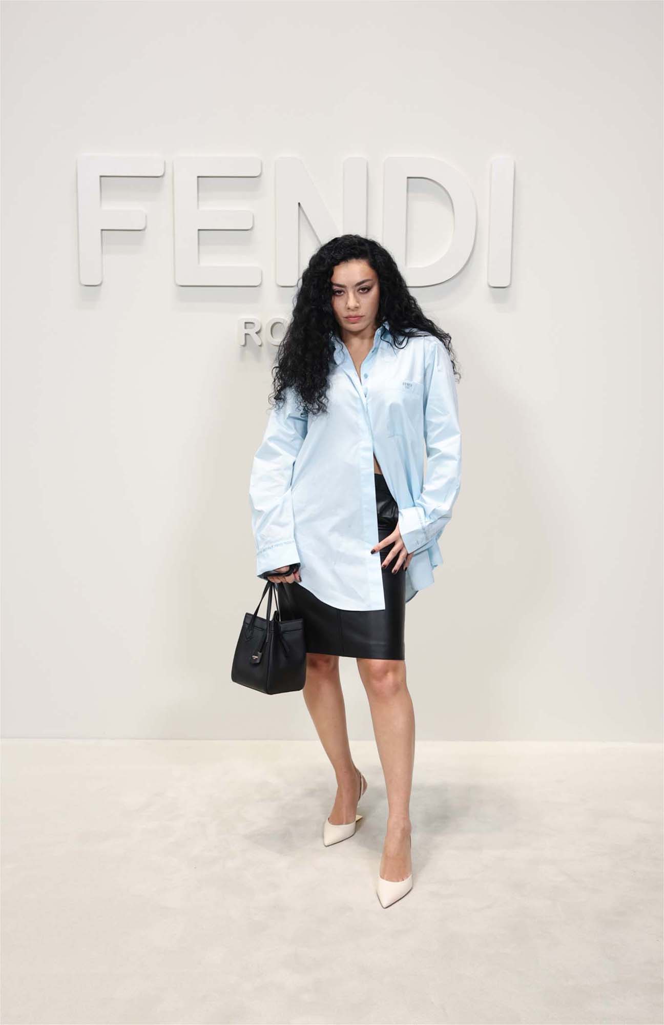 FENDI 2024春夏女装秀-FENDI芬迪官网