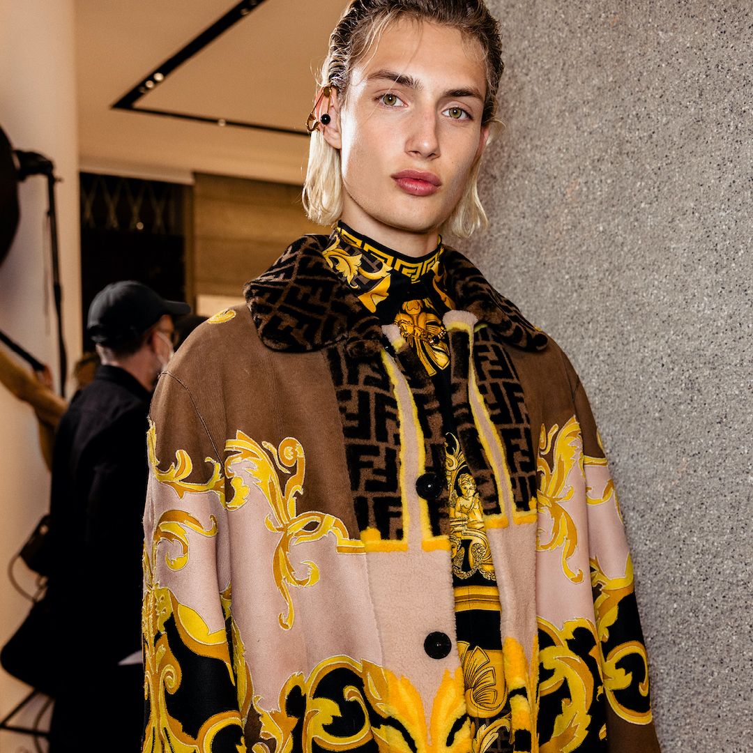 Versace与FENDI互换系列-FENDI芬迪官网