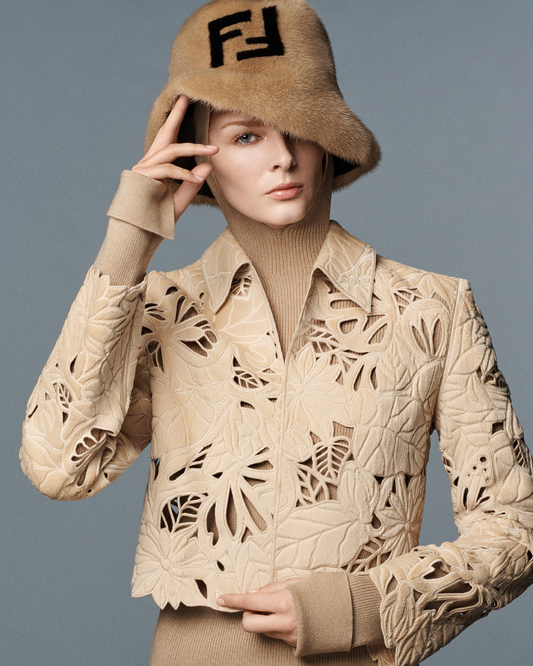 皮草工坊-FENDI芬迪官网