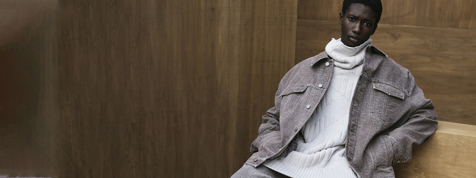 FENDI芬迪中国官网-FENDI芬迪官方旗舰店