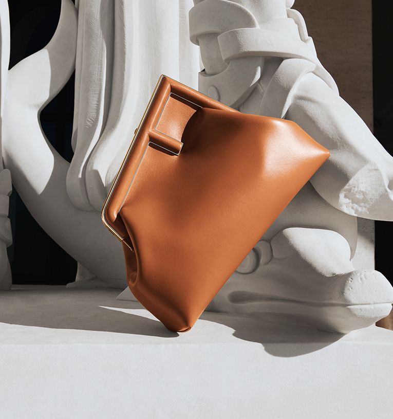 KIM JONES 2021-22秋冬成衣系列-FENDI芬迪官网