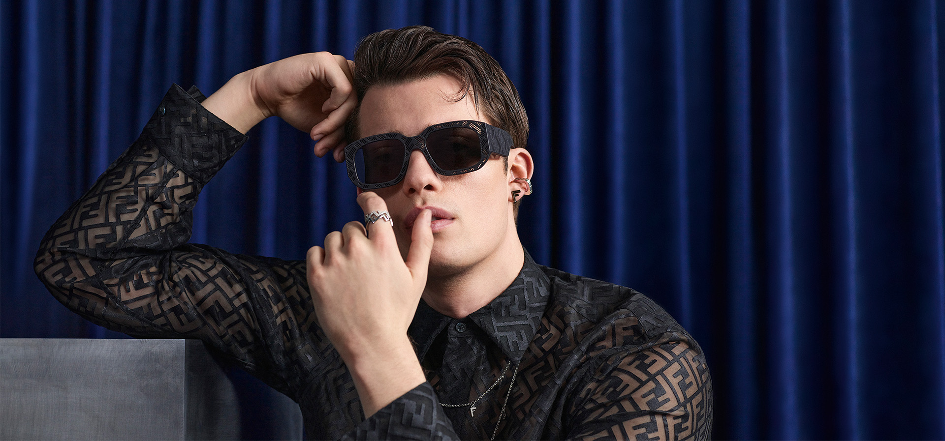 FENDI2023秋冬男士系列-FENDI芬迪官网