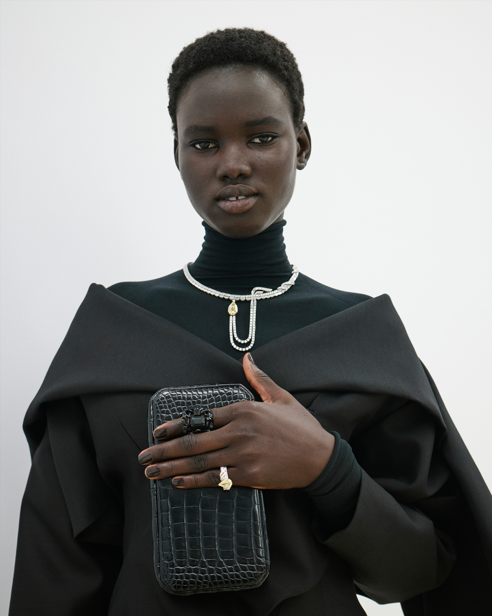 FENDI 2023秋冬高级定制时装秀-FENDI芬迪官网