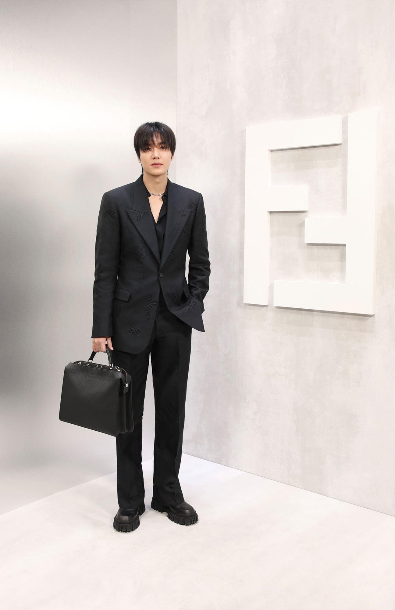 FENDI 2024秋冬男装秀-FENDI芬迪官网