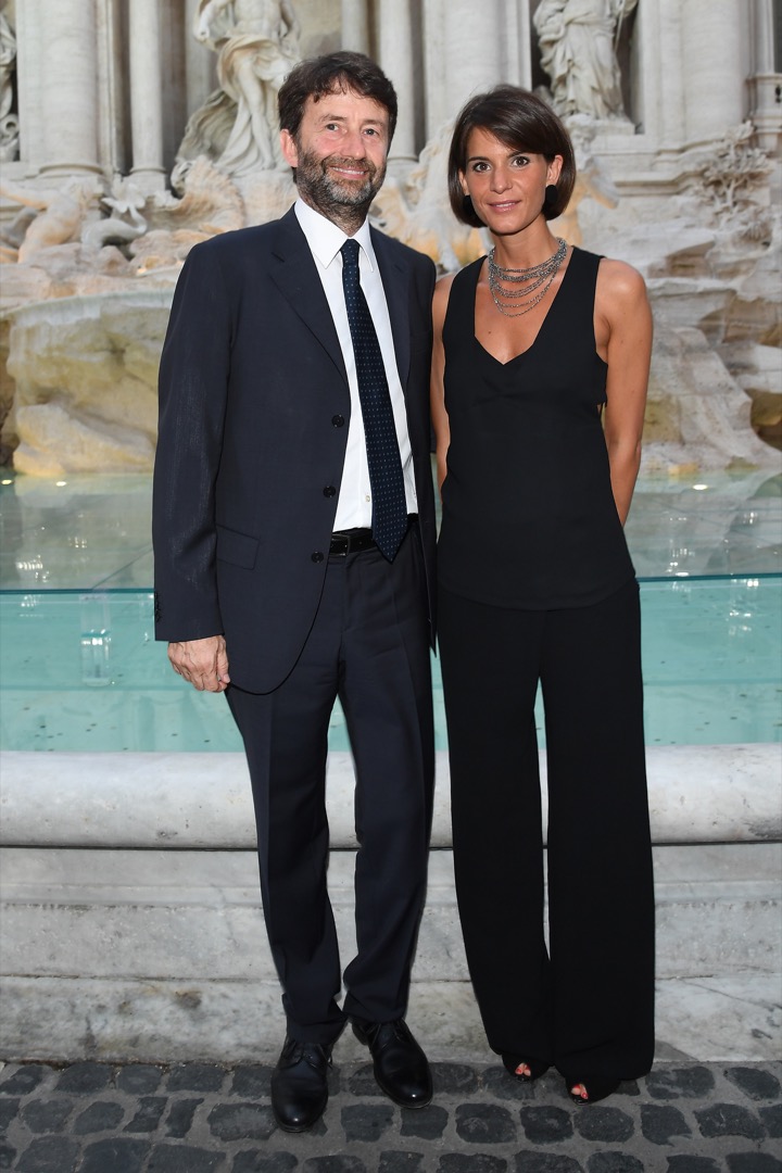 Fendi九十周年-FENDI芬廸官网