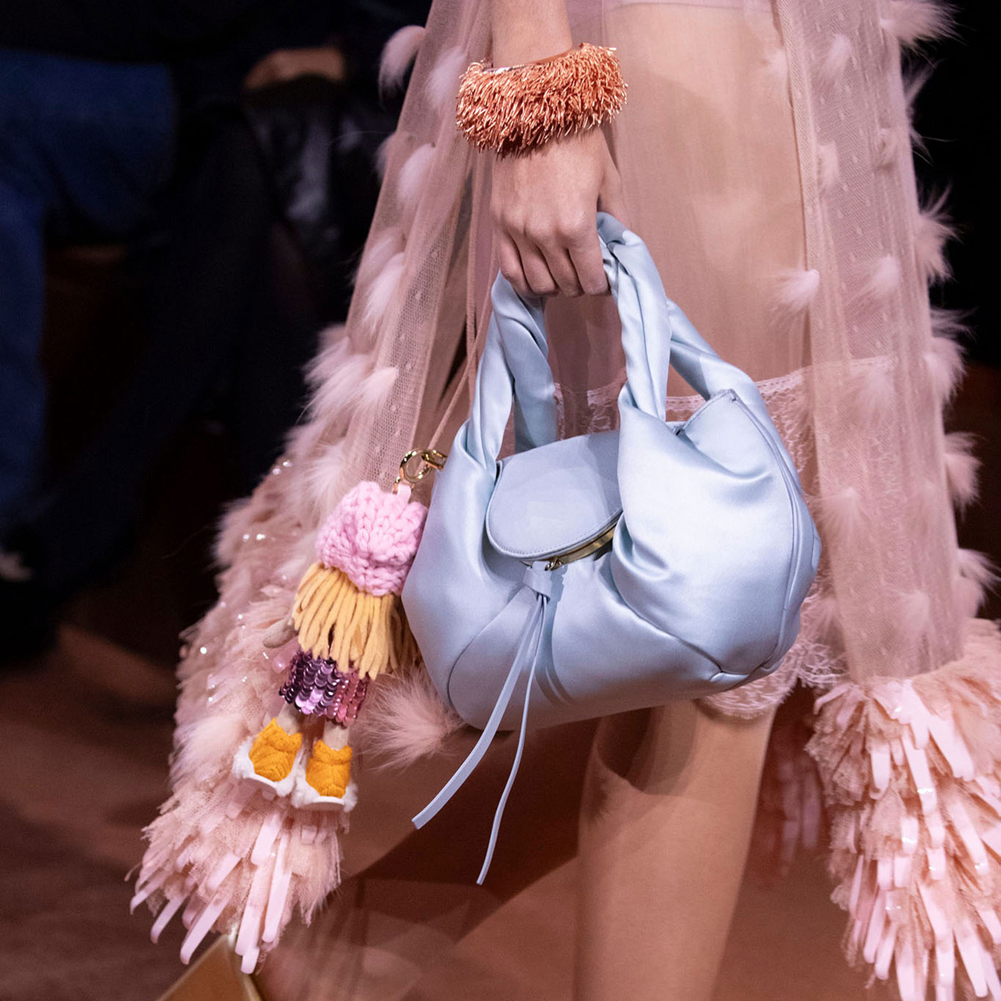 FENDI 2025秋冬男女时装秀-FENDI芬迪官网